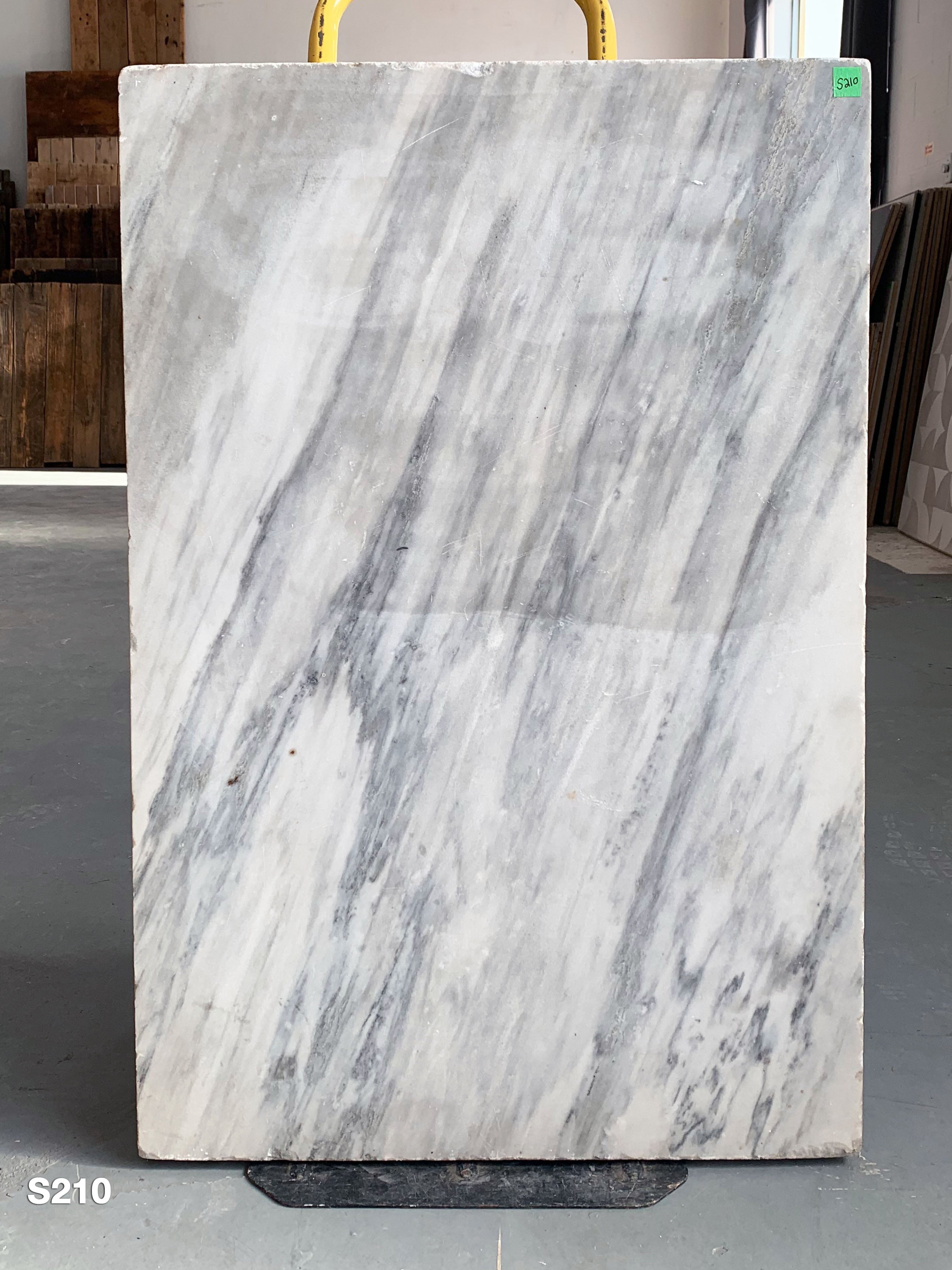 S210 | Rustica Tabletop