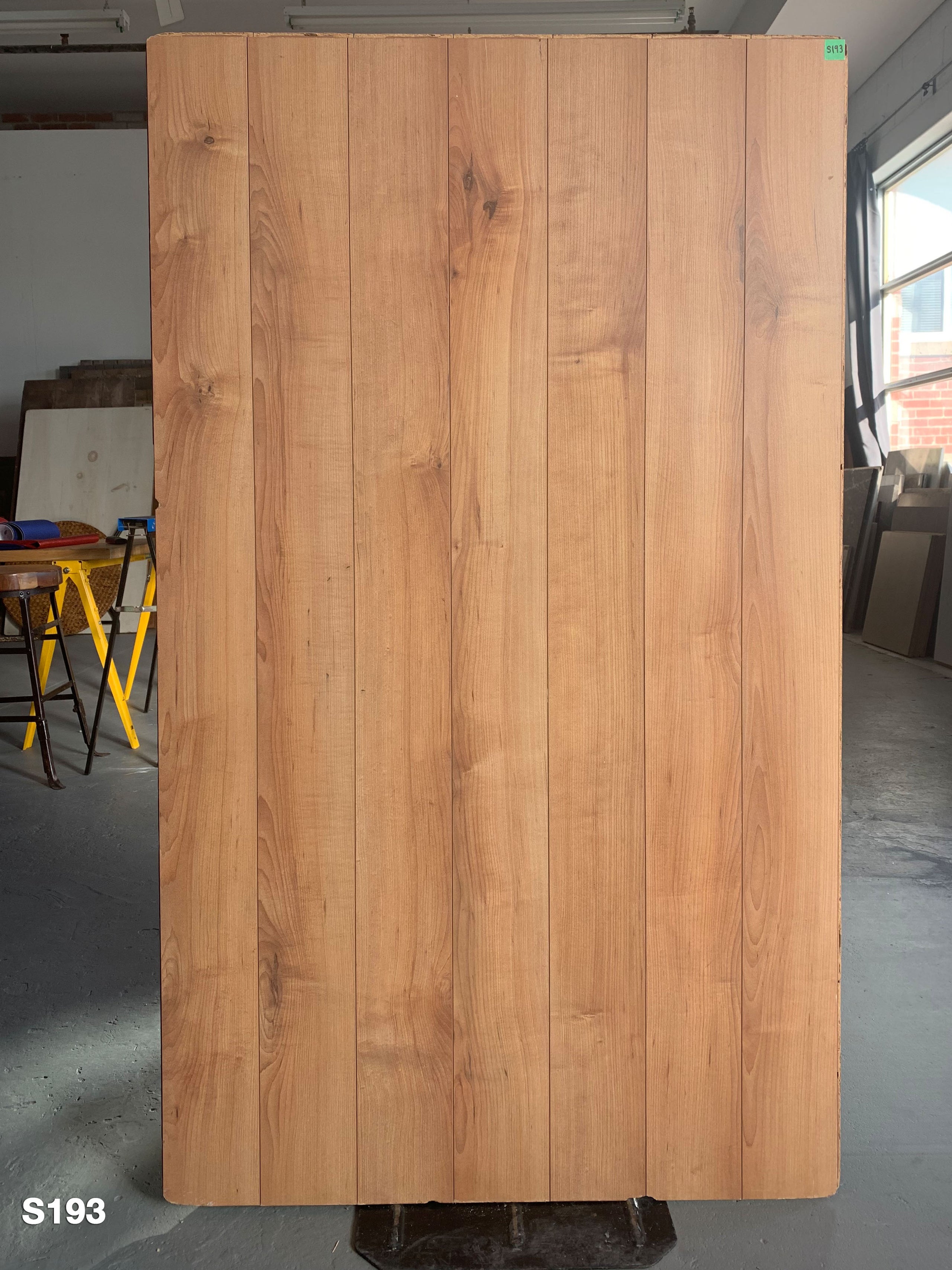 S193 | Rustica Tabletop