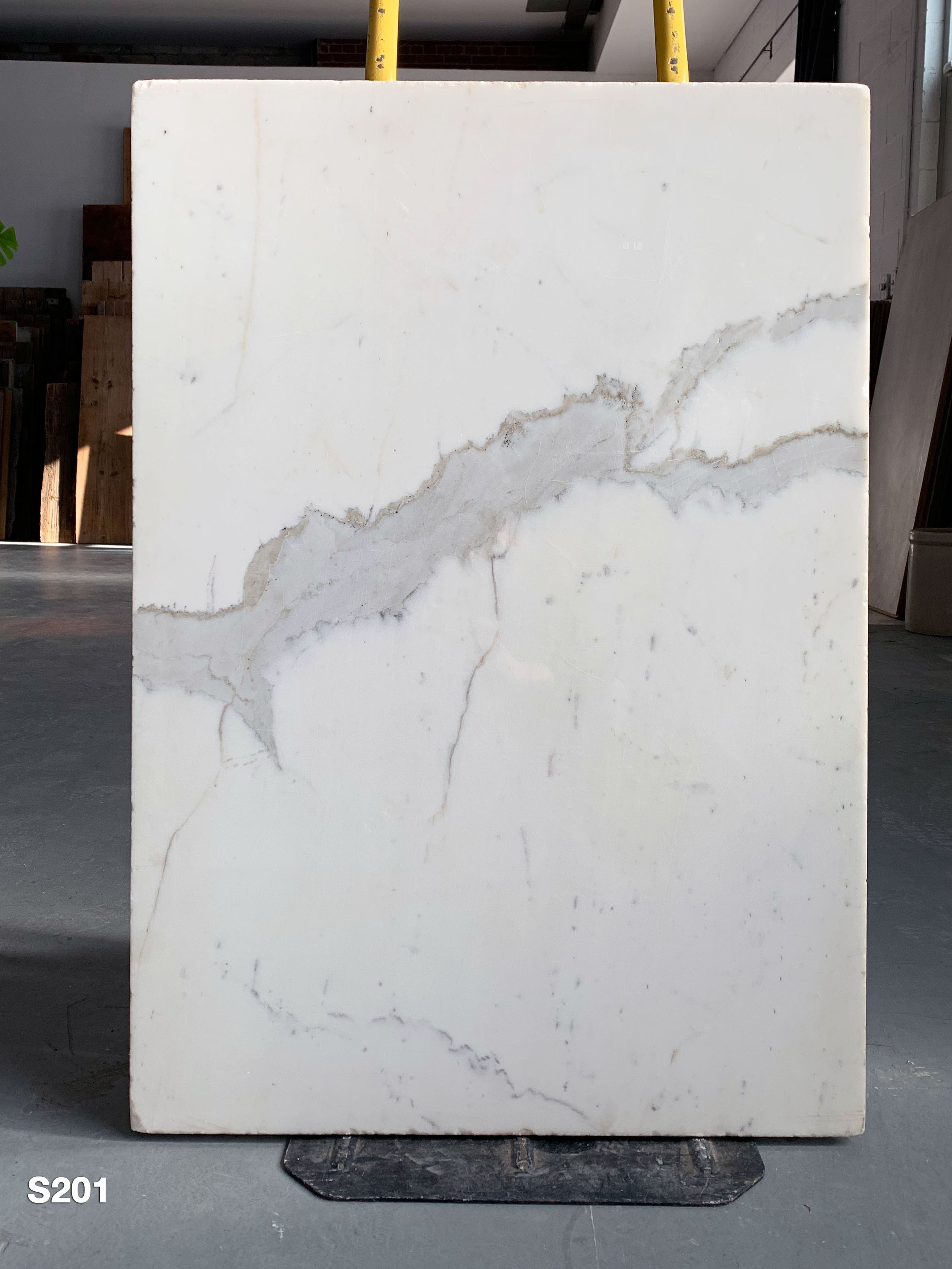 S201 | Rustica Tabletop