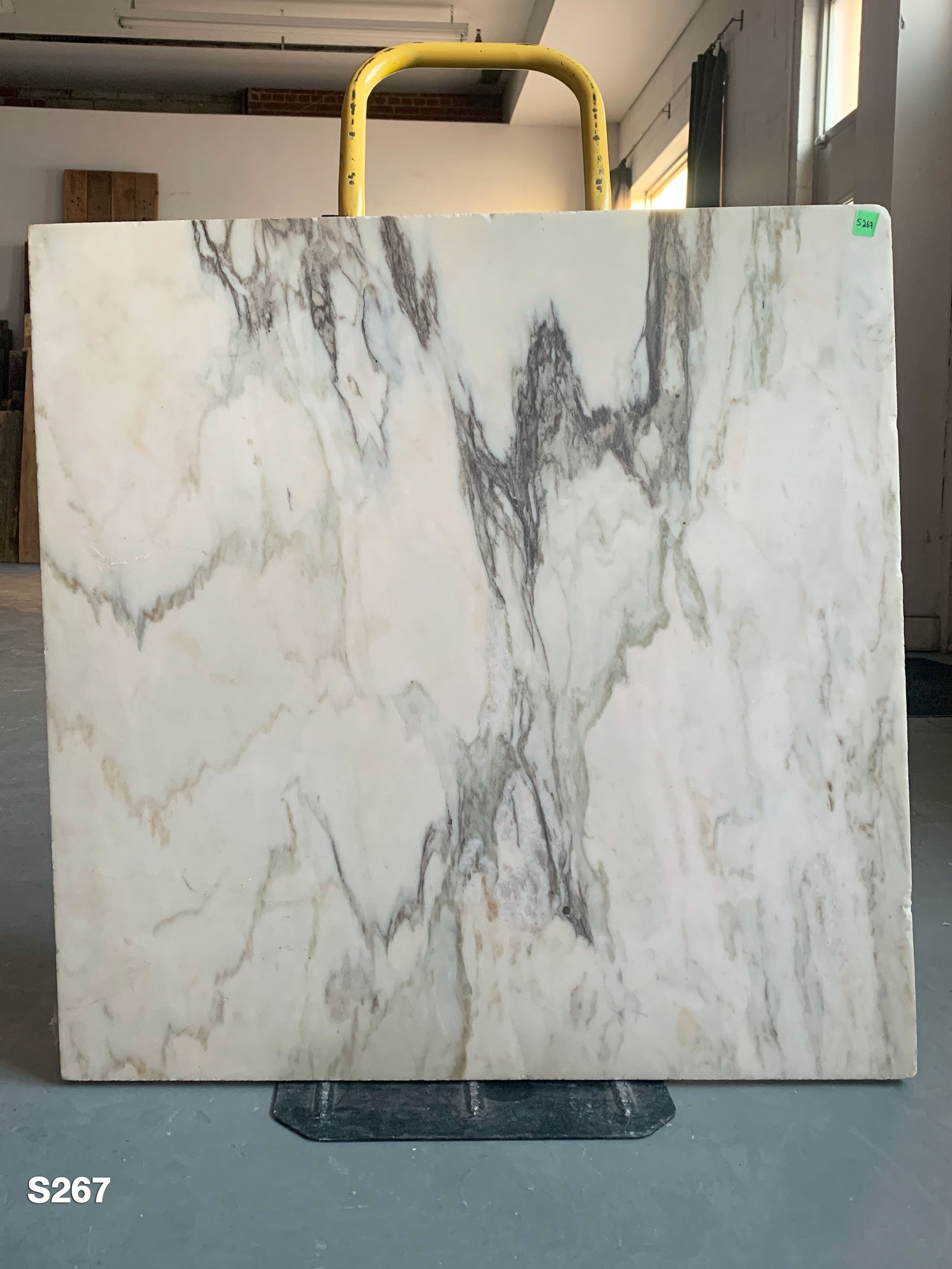 S267 | Rustica Tabletop