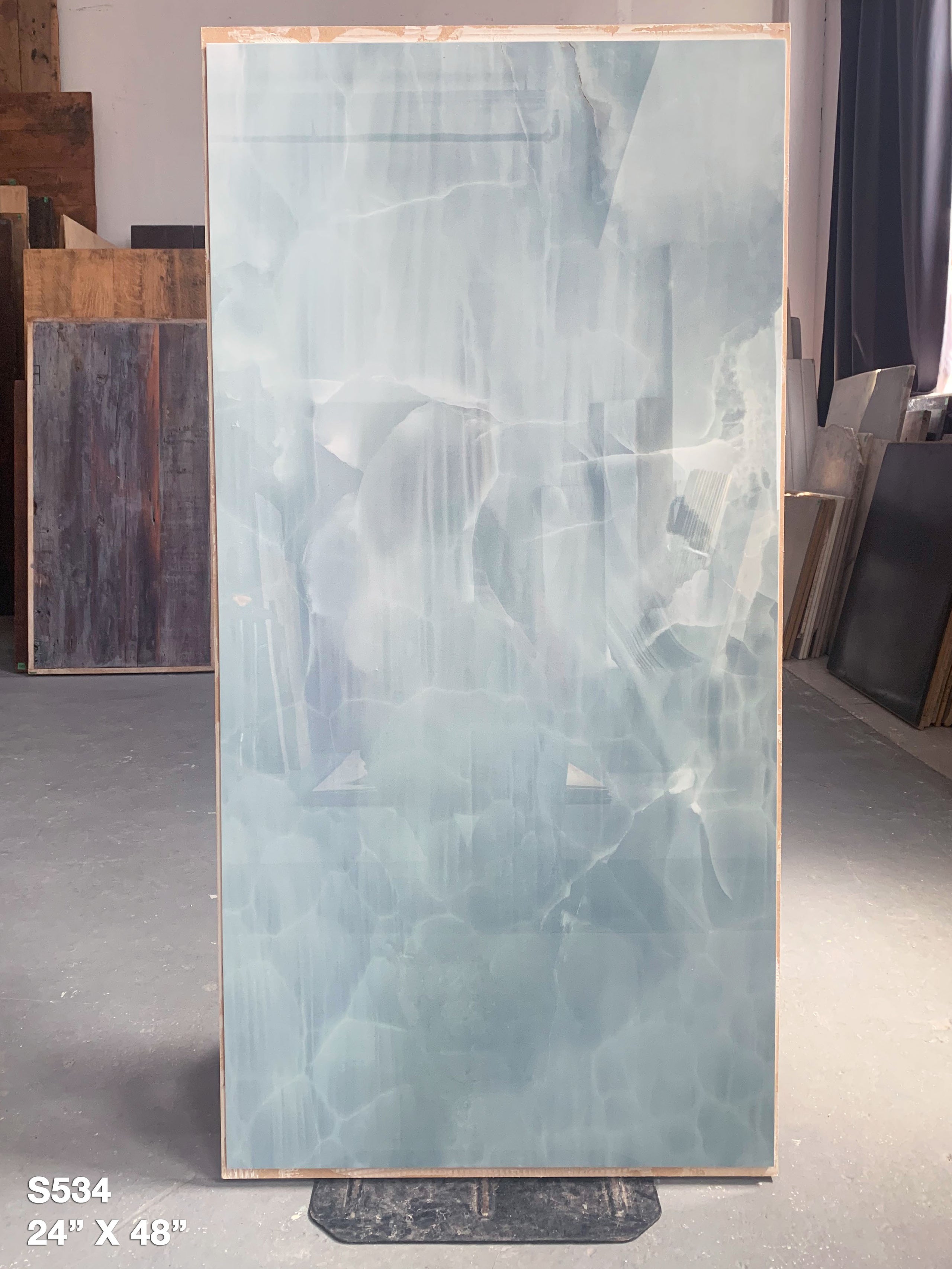 S534 | Rustica Tabletop